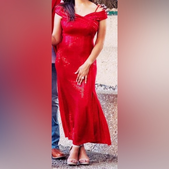 Enfocus Studio | Dresses | Sequin Red Dress | Poshmark